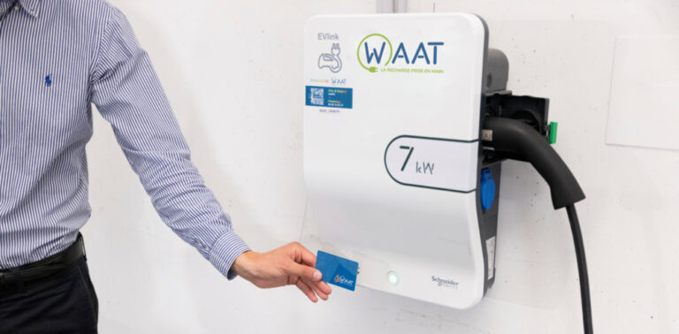 Reprise en Supervision des Bornes de Recharge Tertiaires | WAAT